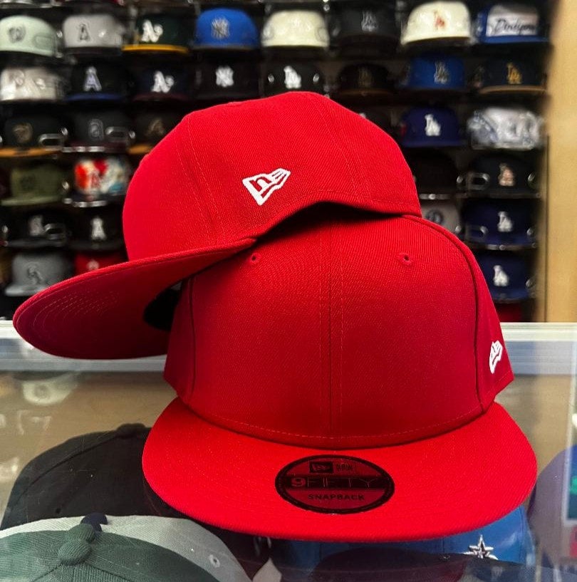 blank red snapback